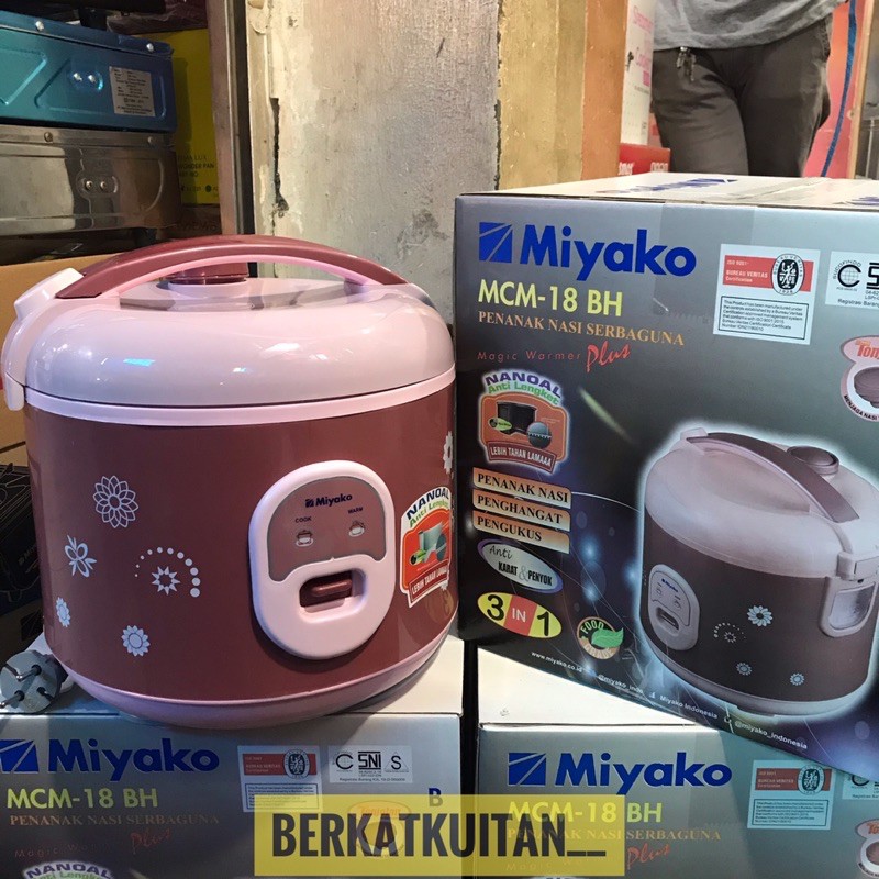 Jual Rice Cooker MIYAKO 18-BH Panci Berlian Hitam Magic Com Penanak ...