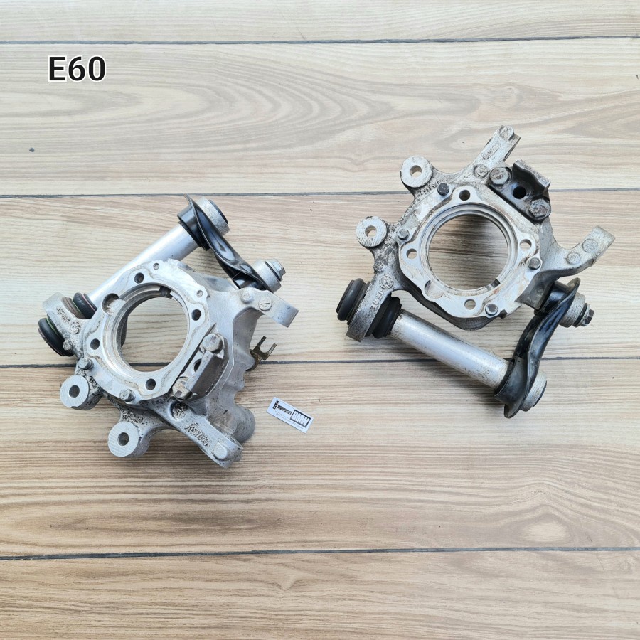 Jual Ball Joint Belakang Knuckle Wheel Carrier Integral Link BMW E60 ...