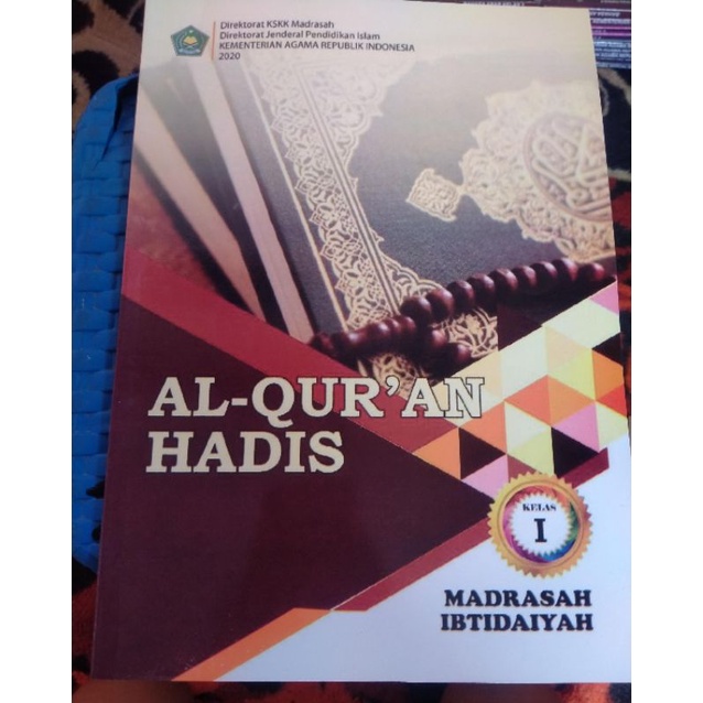 Jual Buku Siswa Al Quran Hadis Kelas 1 MI KEMENAG | Shopee Indonesia