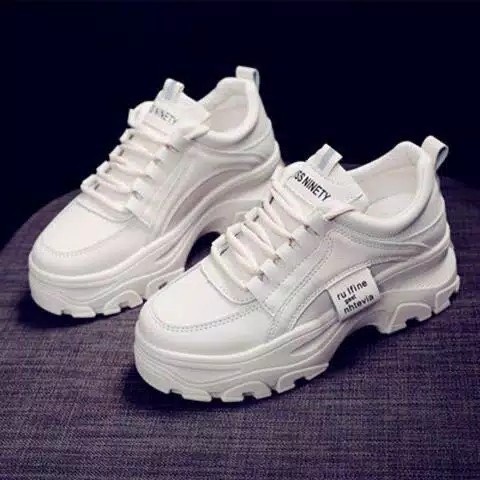 Jual Sepatu Wanita Sneakers Putih Platform Tinggi Korea Style RUFINE ...