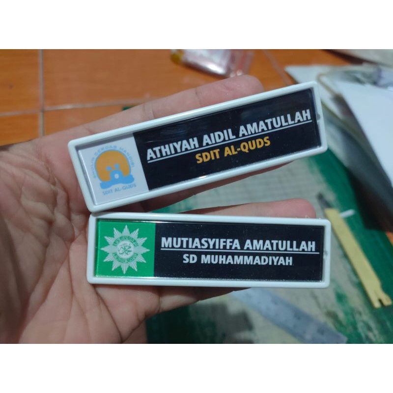 Jual Name Tag Putih | Shopee Indonesia
