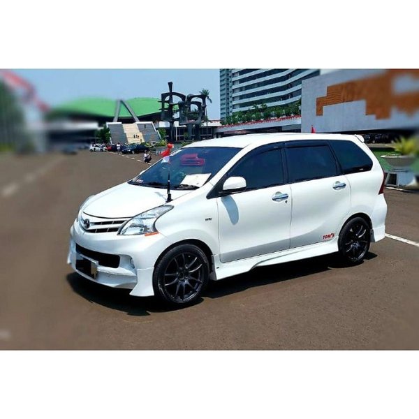 Jual bodykit avanza Tom tahun 2012 2013 2014 ongkir BODY KIT BODIKIT ...