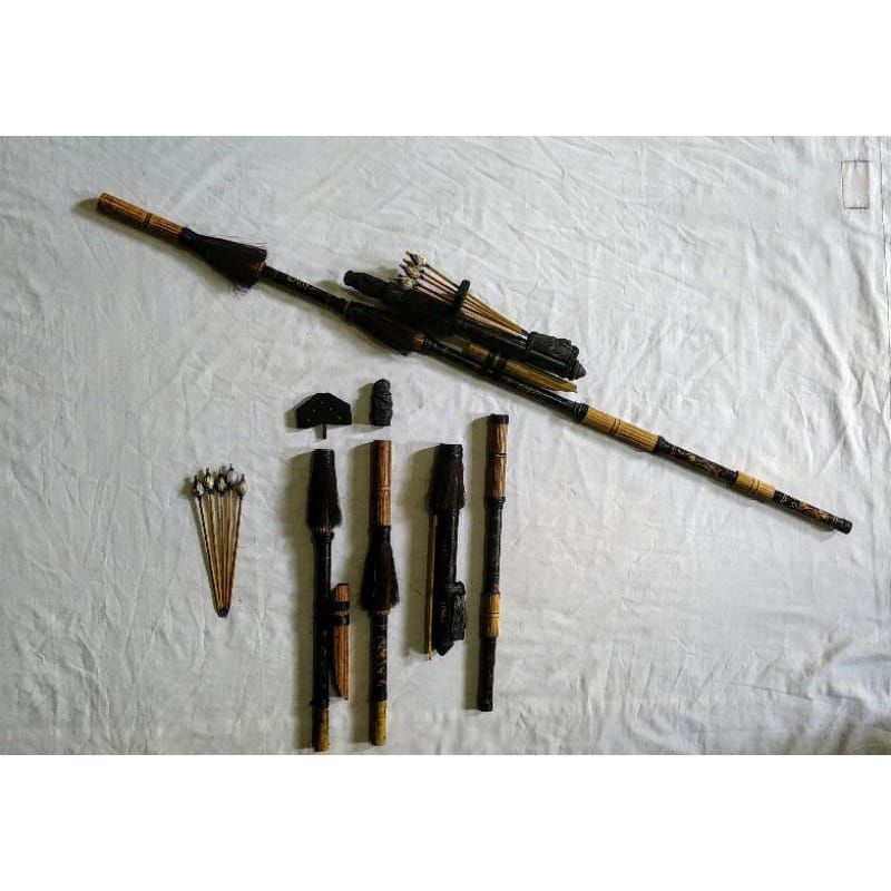 Jual sumpit khas suku Dayak unik dan tradisional terbuat dari bambu ...