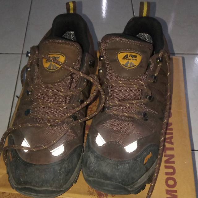 Jual Sepatu Gunung Rei Ukuran 44 Coklat | Shopee Indonesia