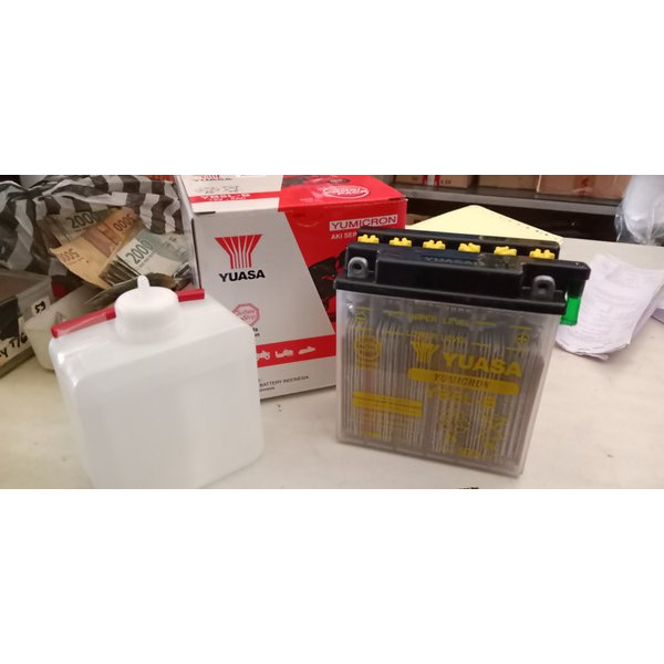 Jual aki supra grand shogun jupiter force one fizr yuasa YB5L-B Aki basah accu sepeda motor ...