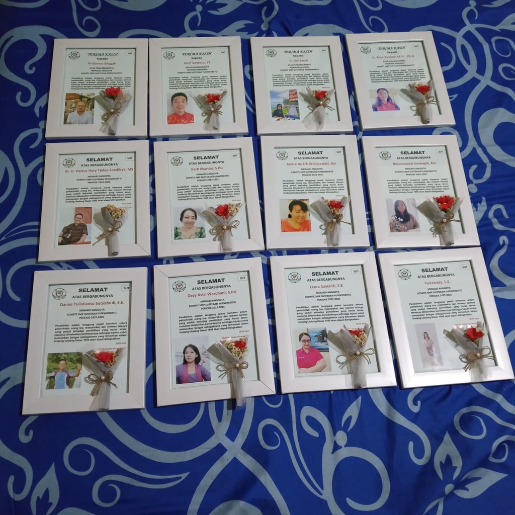 Jual Frame wisuda - pigura wisuda - bingkai wisuda - hadiah ulang tahun ...