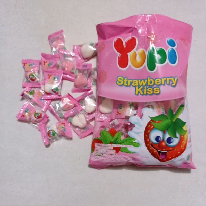 Jual Permen Yupi Strawberry Kiss Bag Isi 50pcs x 120g | Shopee Indonesia