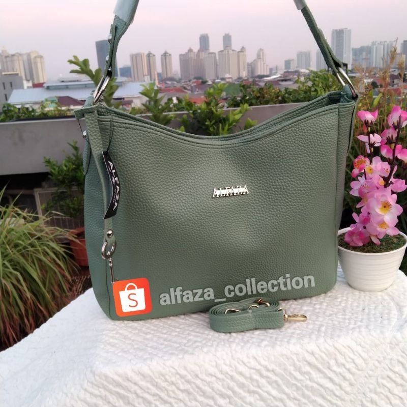 Jual ALFAZA TAS Wanita Selempang Hobo Polos Papirut ukuran P32cmxT25cmxL11cm | Shopee Indonesia