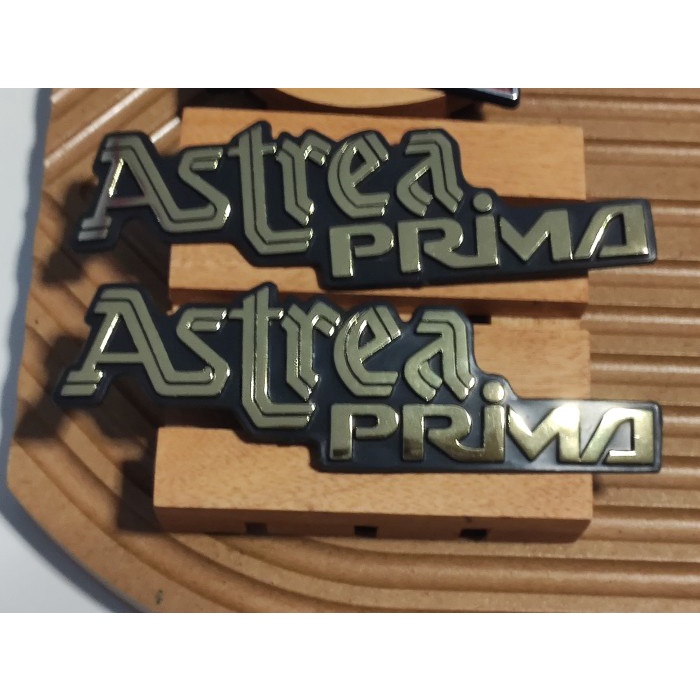 Jual EMBLEM ASTREA STAR PRIMA 800 HIGH QUALITY | Shopee Indonesia
