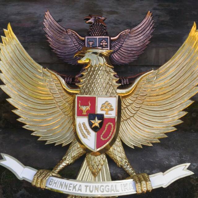 Jual garuda pancasila kuningan ukuran 80 cm | Shopee Indonesia