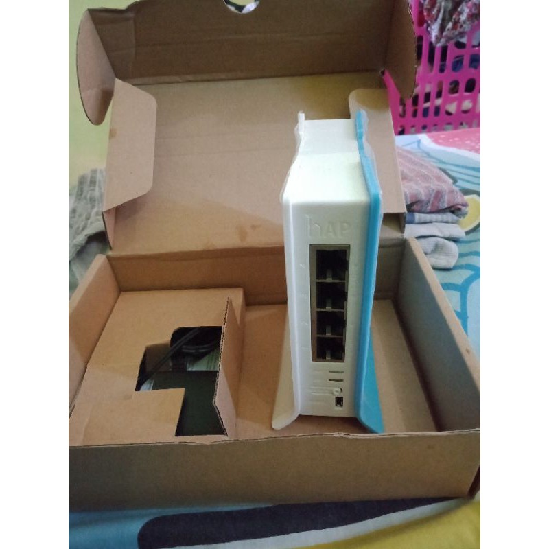 Jual Mikrotik RB941 Router RB941-2nD-TC HAP Lite | Shopee Indonesia