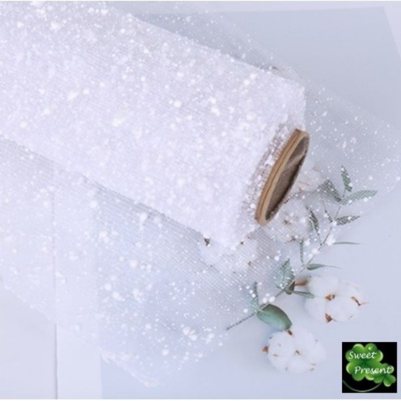 Jual KAIN TILE SALJU / SNOWY WRAPPING PAPER / SNOWFLAKE POLYMESH ...