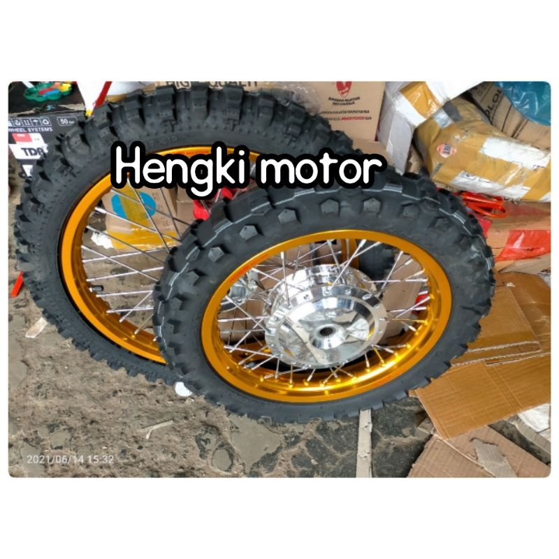 Jual velg beat street model cross ring 17/14 plus ban | Shopee Indonesia
