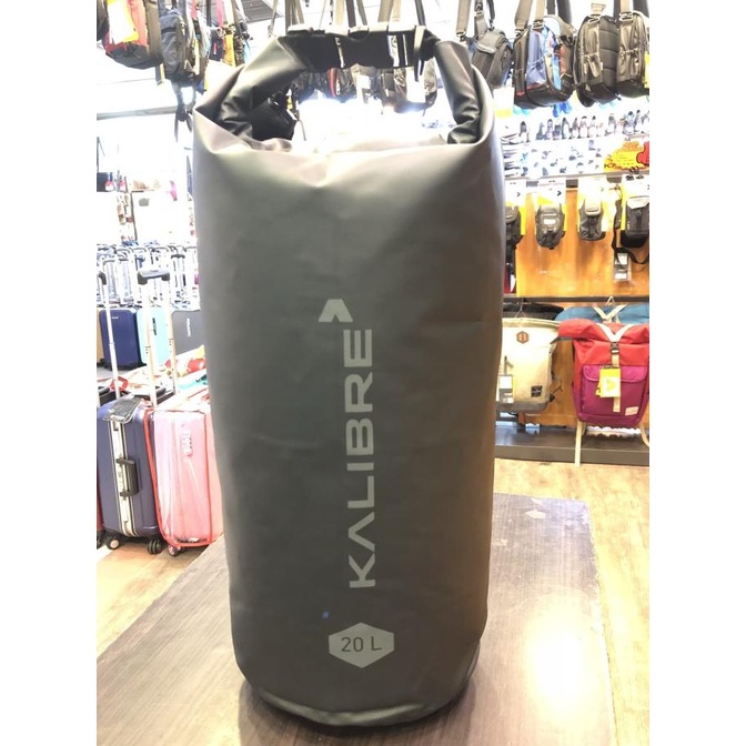Jual TRAVEL BAG Drybag Kalibre 20L | Shopee Indonesia