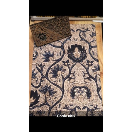 Jual jarik motif Gordo Nitik/sinjang/jarik lawasan | Shopee Indonesia