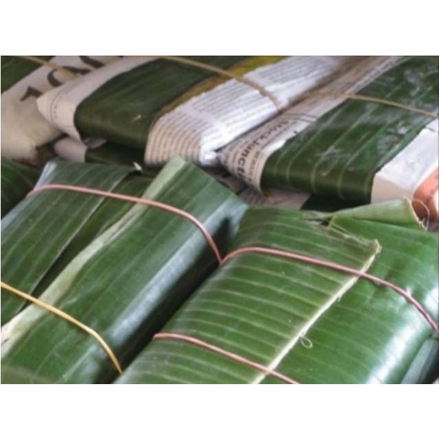 Jual Tempe Mendoan isi 4 lembar per bungkus Tempe Bungkus Daun Pisang ...