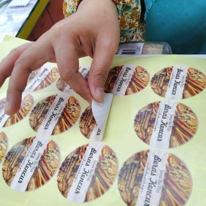 Jual tulis-alat-paket- print label sticker vinnyl glosy+cutting bulat ...