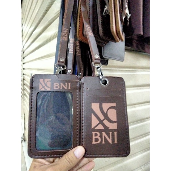 Jual Nametag id card Holder Logo BNI | Shopee Indonesia