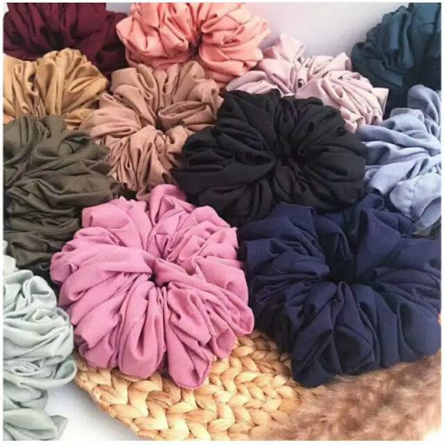 Jual SCRUNCHIE KUNCIRAN RAMBUT/ IKAT RAMBUT/ kucir rambut | Shopee ...