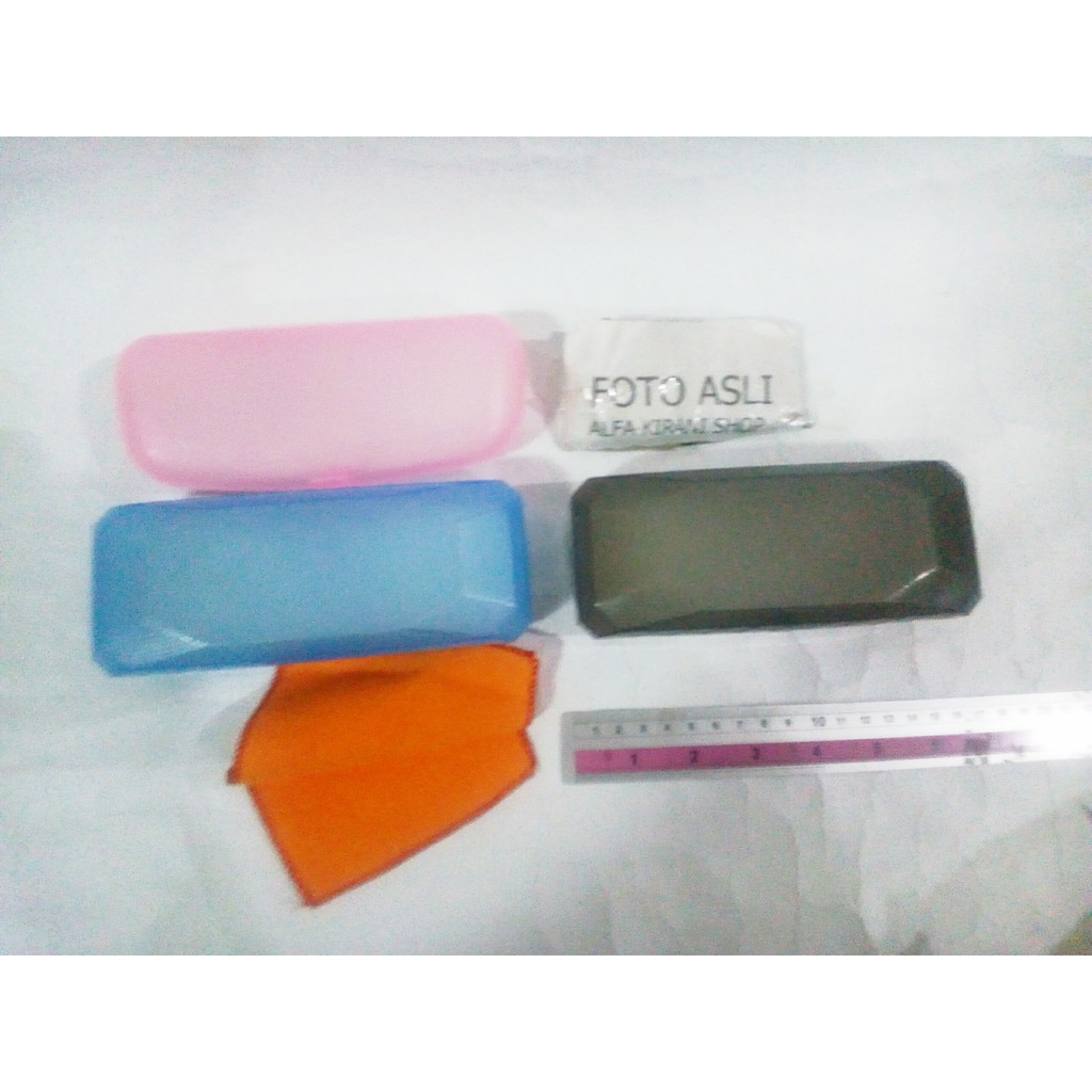 Jual box tempat kacamata + lap kacamata untuk segala ukuran kaca mata ...