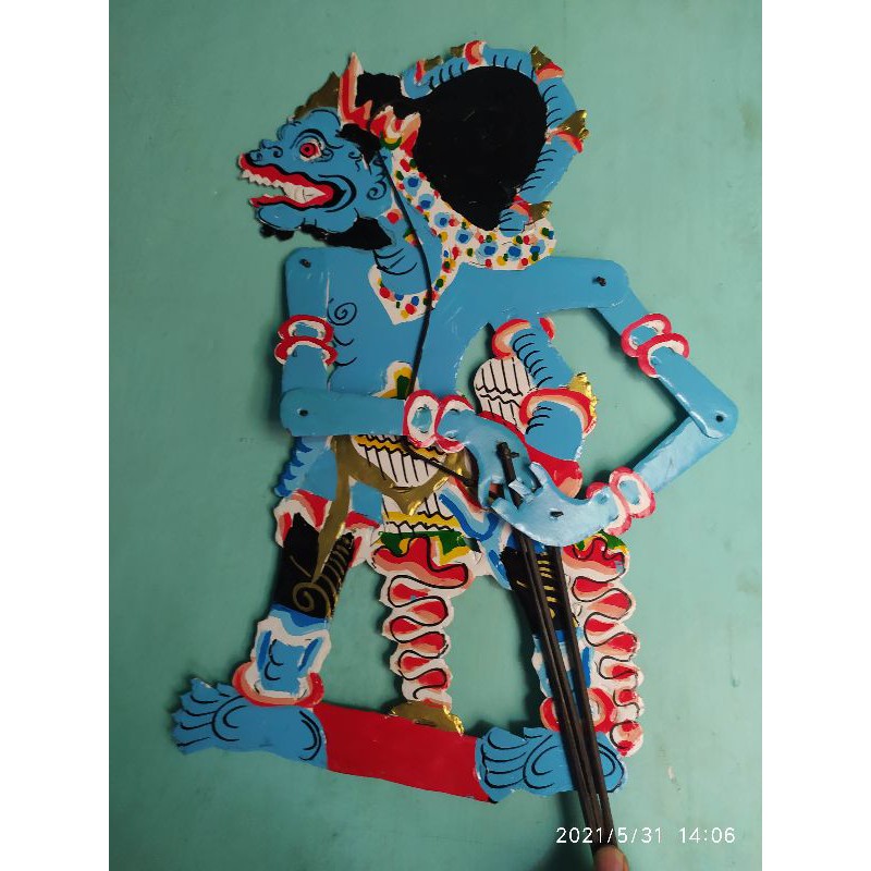 Jual wayang kulit kertas mainan Anilo/Anila ukuran standar pentas ...