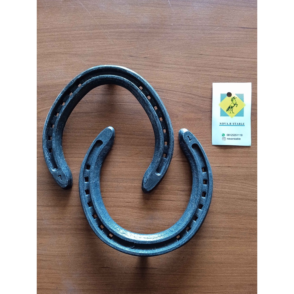 Jual Tapal kuda, Sepatu kuda, Ladam Kuda Tunggang BESI PONY (4 biji ...