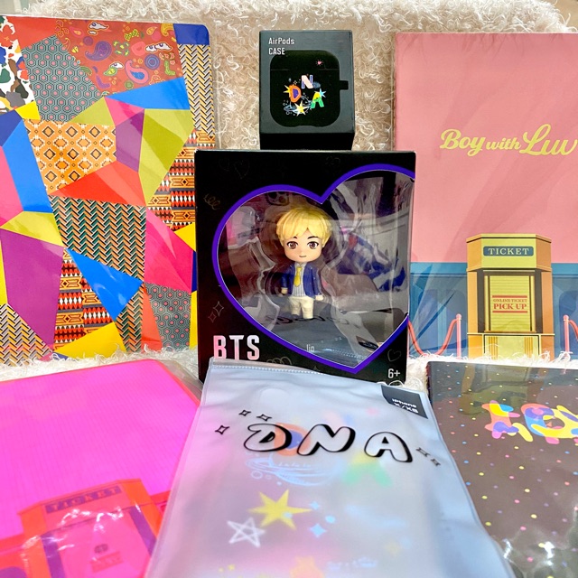 Jual Merchandise BTS Pop Up Store House of BTS | Shopee Indonesia