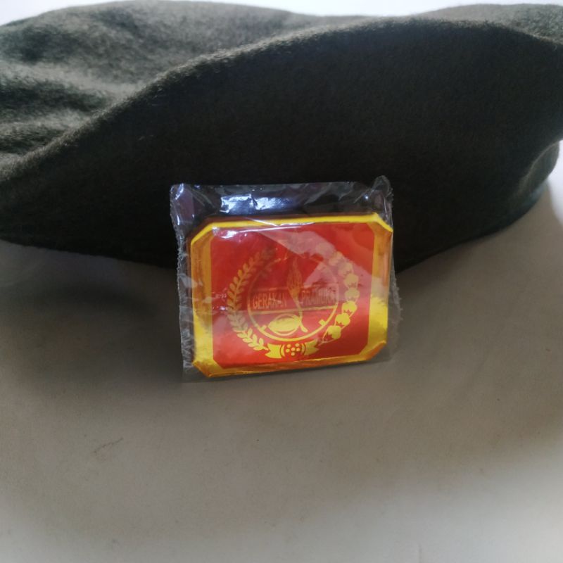 Jual Topi baret pramuka beserta pin | Shopee Indonesia