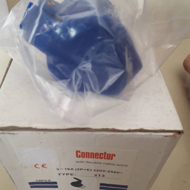 Jual Industrial Mobile Socket 3kaki 2P+E 16A | Shopee Indonesia
