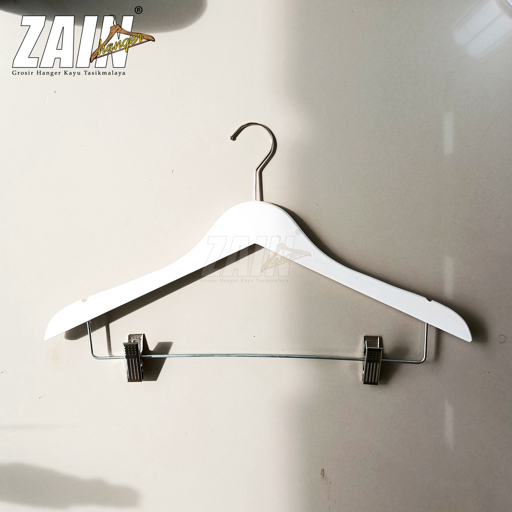 Jual ( SEMUA JENIS ) HANGER KAYU - UKURAN DEWASA & ANAK - WARNA NATURAL ...