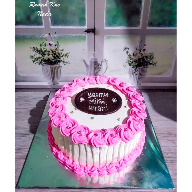 Jual Kue Tart Full Cream, Black Forest Cream, Kue Ulang Tahun | Shopee ...