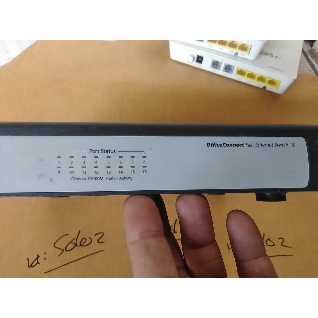 Jual Switch Hub 3Com 16 Ports 3C16792C - Second normal 16 port komputer ...