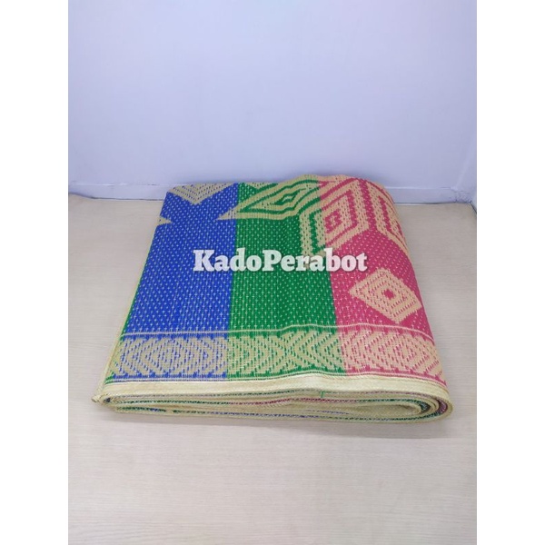 Jual Tikar Plastik Anyam - Tikar Anyam Plastik - Tikar Piknik Keluarga ...