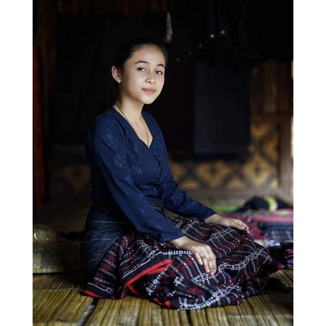 Jual kebaya Baduy . baju adat perempuan suku Baduy | Shopee Indonesia