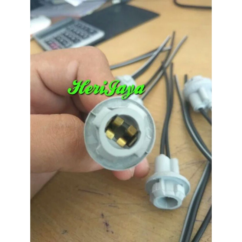 Jual FITTING LAMPU SEIN FITING LAMPU SEN SOCKET LAMPU SEN SOKET LAMPU ...