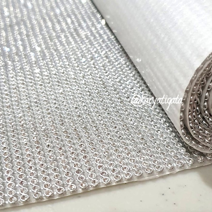 Jual Aplikasi Diamond Tikar 142 Baris - Perak (Panjang +/- 123 cm ...