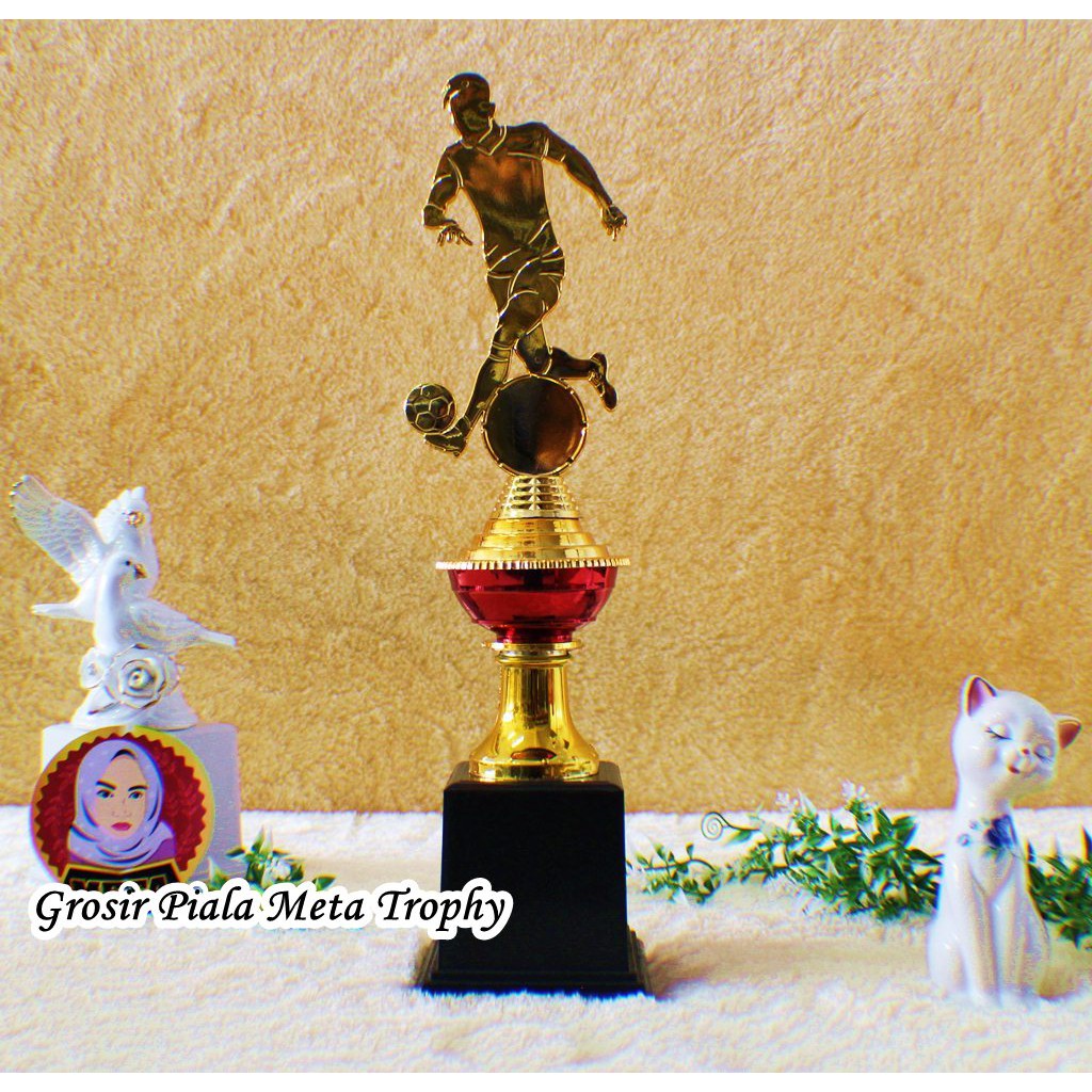 Jual Piala Juara 123 & Harapan MURAH Sepak Bola Futsal Volly Takraw | Shopee Indonesia