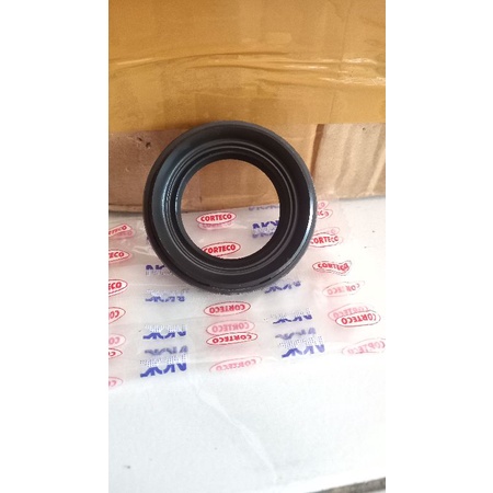 Jual seal sil kokel kopel cv joint as roda transmisi manual kia carens 1 2 kia timor | Shopee ...