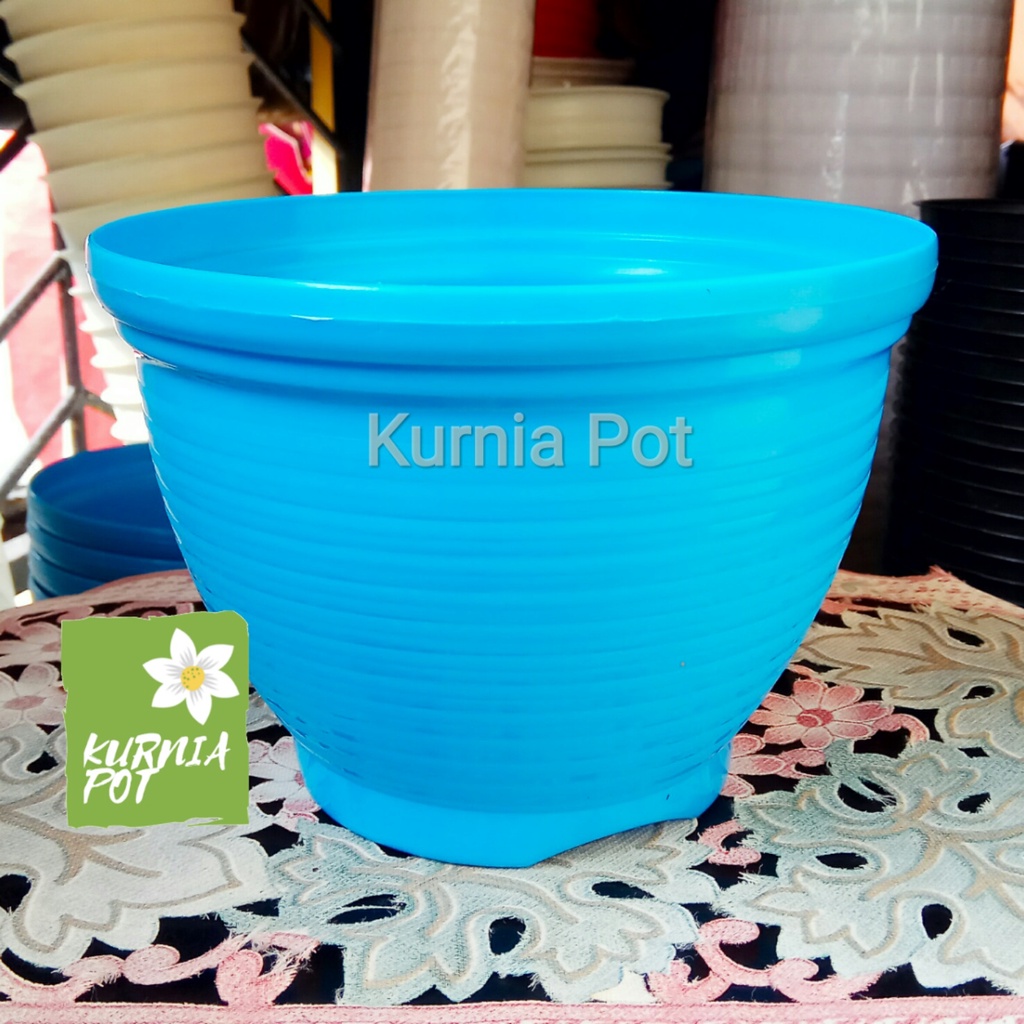 Jual Pot Bunga Tanaman NKT Lebah 18 Cm Warna Biru Model Tawon | Shopee ...