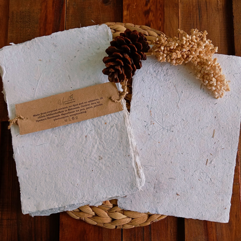 Jual Kertas Daur Ulang A5 l White Fiber l Upakara Handamde Paper l ...