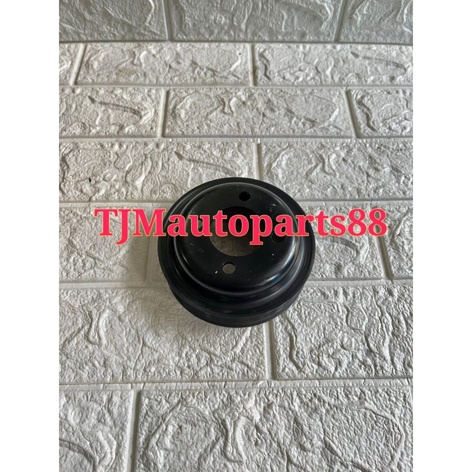 Jual Pulley Water Pump Fortuner Hilux Innova Reborn Diesel 16371-0E010 ...