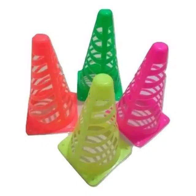 Jual Cone Kerucut Lentur Alat Latihan Olahraga Sepakbola Futsal dan ...