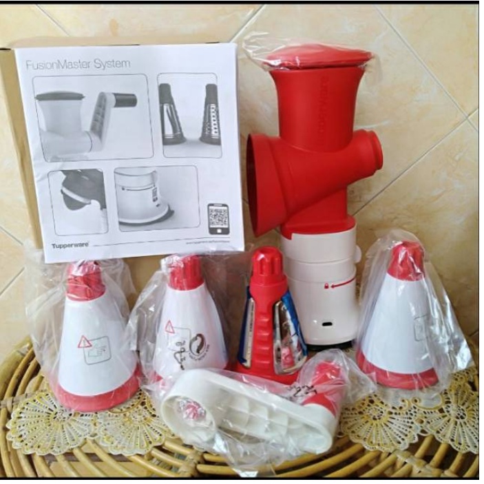 Jual TUPPERWARE FUSION MASTER GRATER - ALAT GILING PRAKTIS | Shopee ...