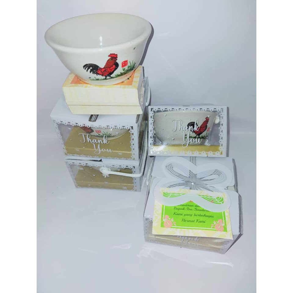 Jual souvenir mangkok ayam jago isi 50pcs sudah kemasan mika motif ...