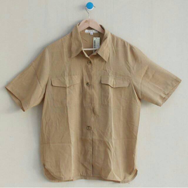 Jual KEMEJA BASIC COLOR CREAM (COKLAT SUSU) | Shopee Indonesia
