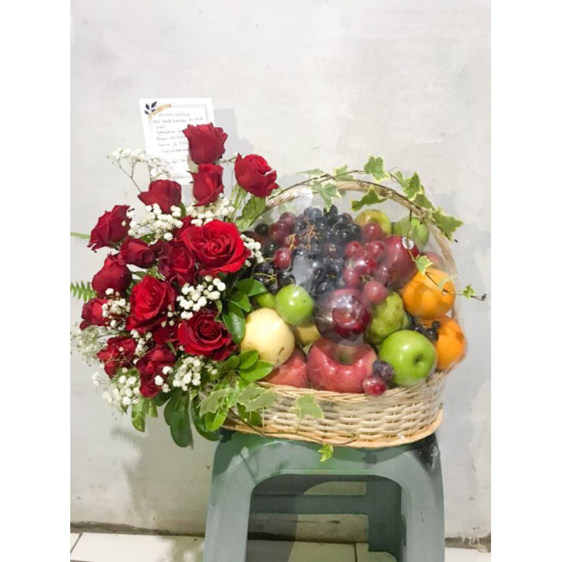 Jual parsel buah dan bunga besar bandung/fruit hampers/parsel lebaran ...