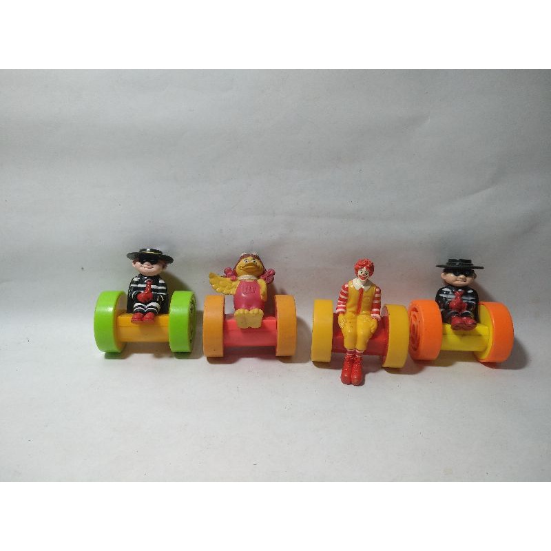 Jual Maskot Ronald Hamburglar Birdie 2001 Mobil Roda Roll Roller Car ...