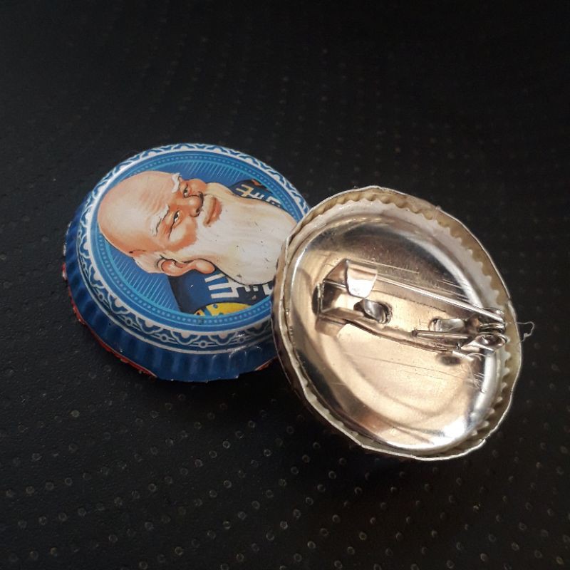 Jual PIN BUTTON KEUN - ORANG TUA BUKAN PLASTIK PLASTIK INI KALENG ASLI ...