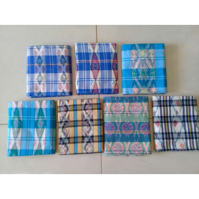 Jual KAIN SARUNG WANITA GEBENG SEMI SUTRA | Shopee Indonesia