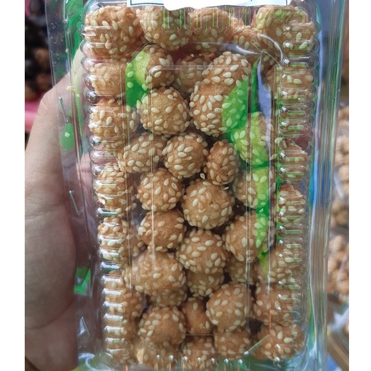 Jual Kue kering khas bima / kue tradisional bima / kue jadul / oleh ...
